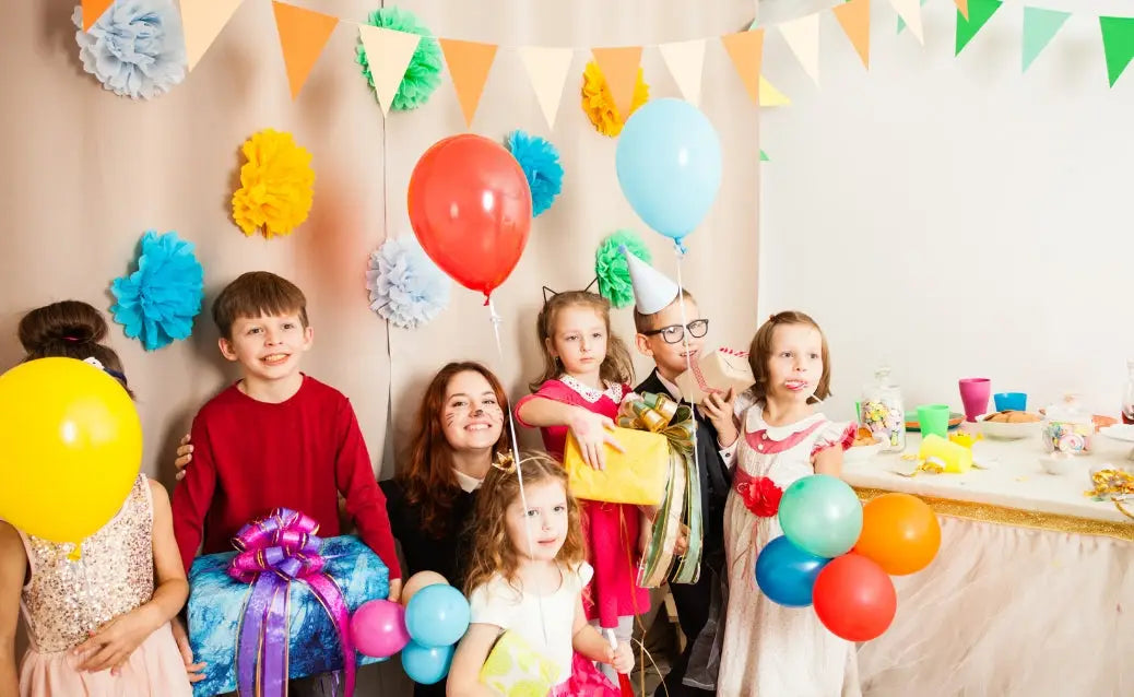 Top Tips for Planning a Fun and Safe Kids’ Party – 4Es novelty